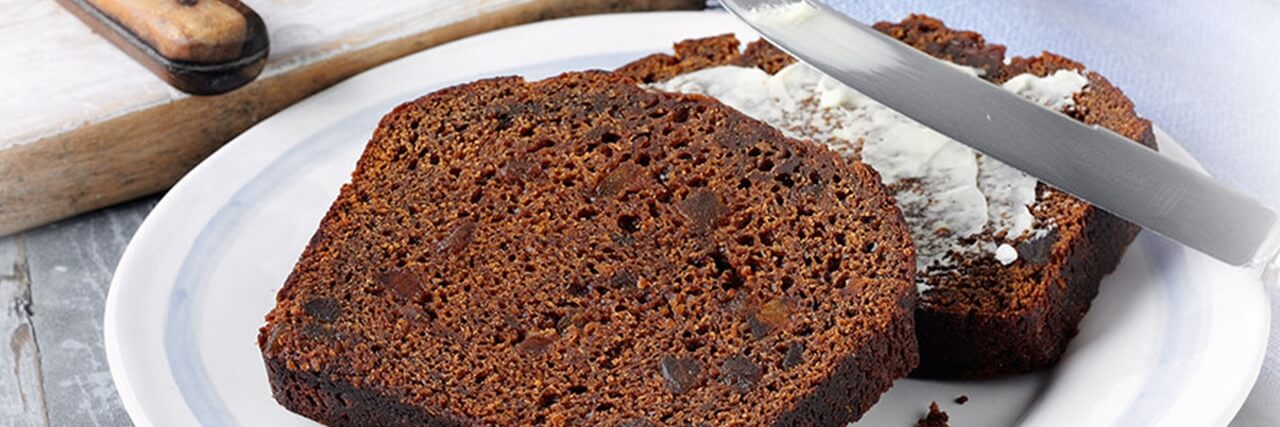 Vegan Gingerbread Recipe: Spice Up Your Baking Game - T&L Syrups