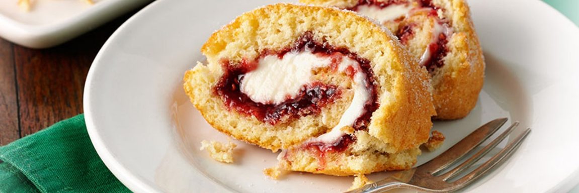 Swish Swiss Roll | Lyle's Golden Syrup