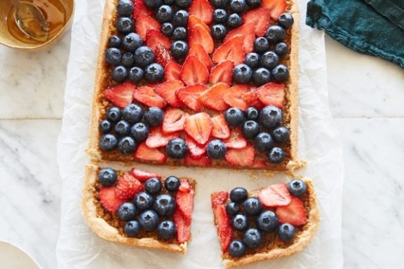 Union Jack Treacle Tart Recipe | Lyle's Golden Syrup