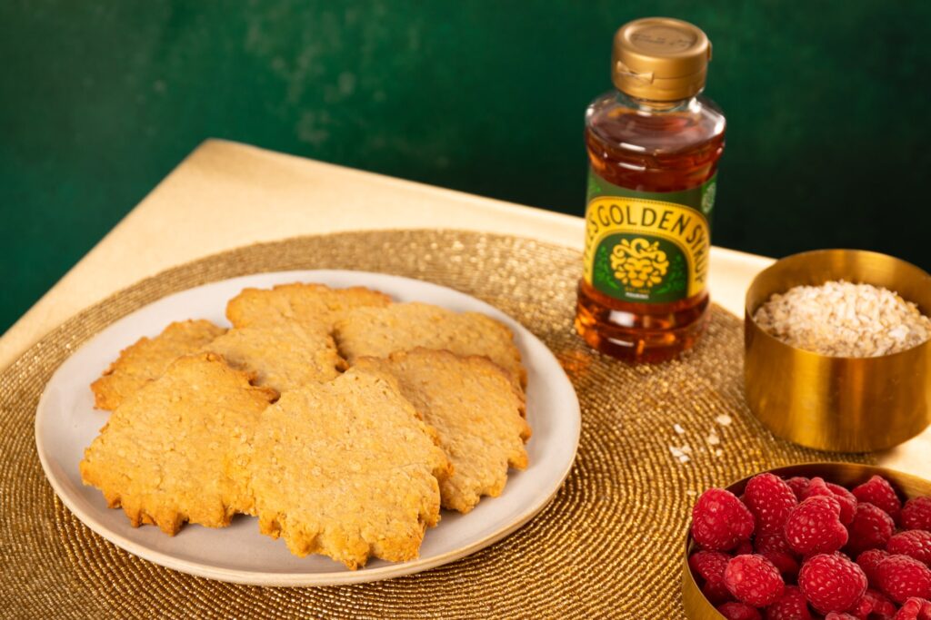 Make Your Day Brighter With Golden Syrup Biscuits - T&L Syrups