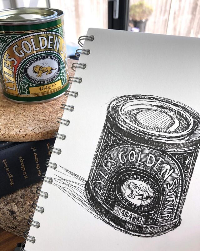 Raspberry Crumble Bars | Lyle's Golden Syrup